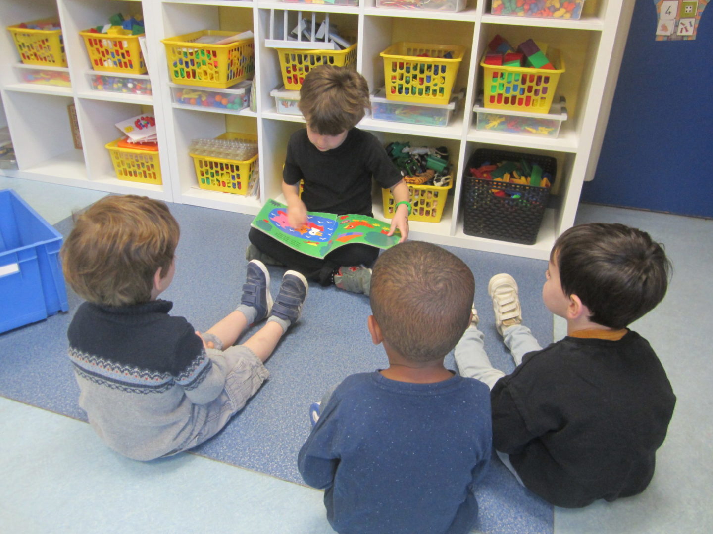 Atelier lecture les CE1 lisent pour les TPS-PS – Ecole Sainte Famille ...
